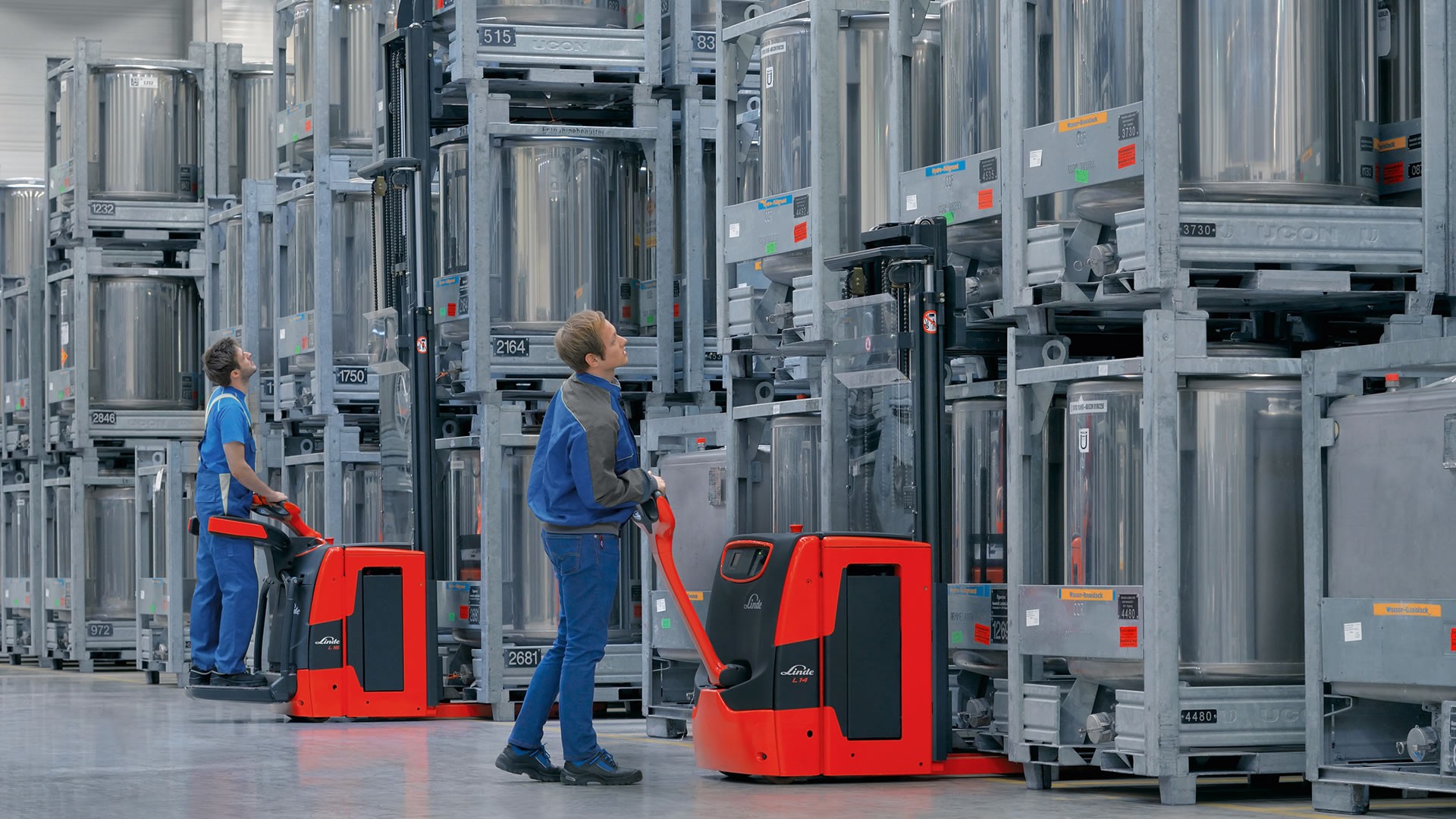 Stackers da Linde Material Handling
